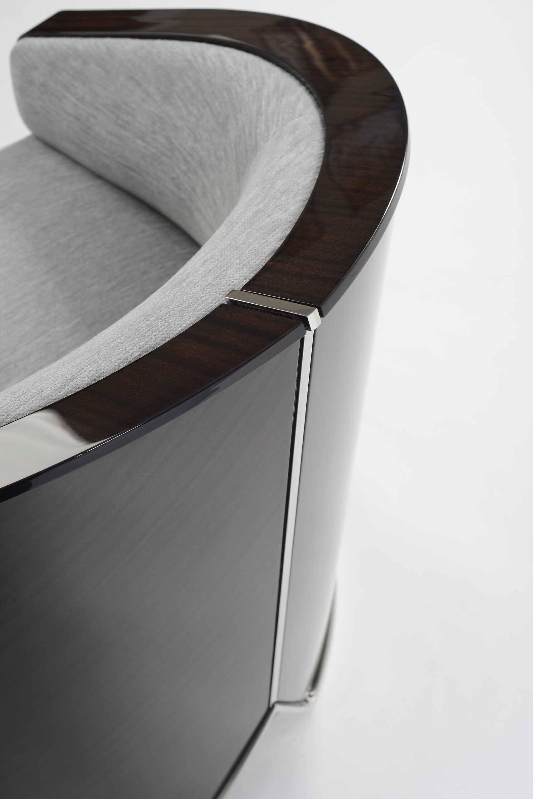 RANGE ROVER GUN BOX - Neal Jones Furniture