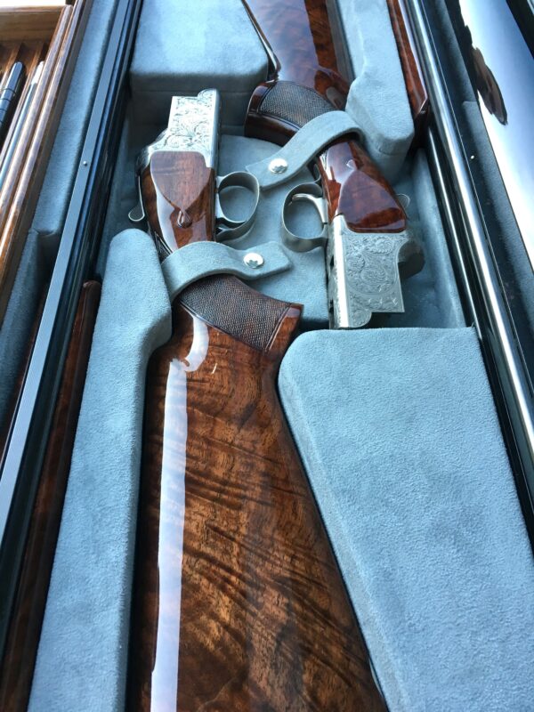RANGE ROVER GUN BOX - Neal Jones Furniture